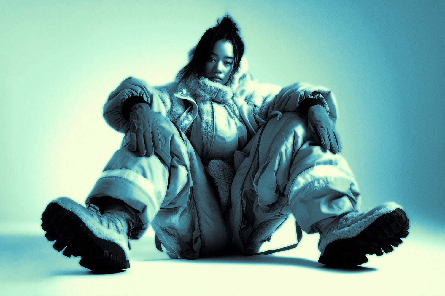 Frozen Y2K Photo Effect by Pixelbuddha