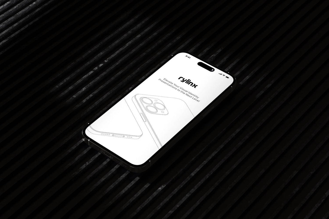 Altoma Typeface by HVNTER